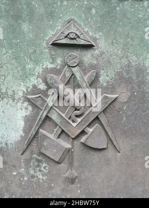 Altes Freimaurer Symbol an Grabstätte, Freimaurer, antik, Freimaurer ...