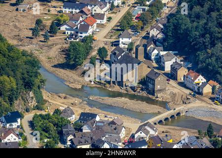 Luftbild, Überschwemmungsgebiet am Fluss Ahr im Ortsteil Pützfeld in ...