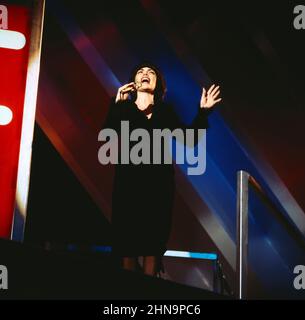 Hitparade, ZDF Musiksendung, Auftritt der französischen Sängerin ...