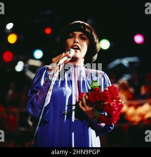 Hitparade, ZDF Musiksendung, Auftritt der französischen Sängerin ...