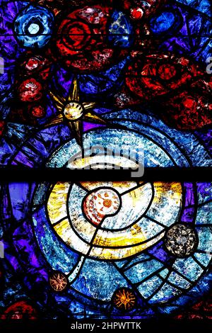 Promise-Fenster von Peter Valentin Feuerstein im Ulmer Münster, Taube ...