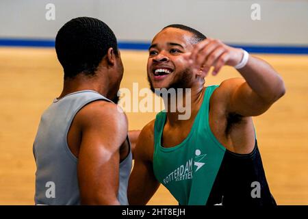 APELDOORN, NIEDERLANDE - 27. FEBRUAR: Xavi Joy Mo-Ajok tritt beim NK ...