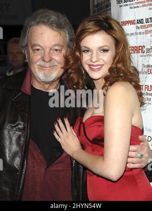 Amber Tamblyn & Father Russ Tamblyn nehmen an der Vorführung „Stephanie ...