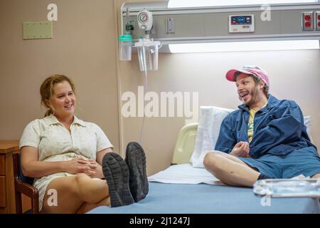 LIFE & BETH, (alias LIFE AND BETH), von links: Leo Finnie, Amy Schumer ...