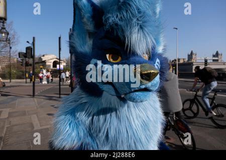 Furries treffen in London, UK. Die furry-Fandom ist eine Subkultur ...