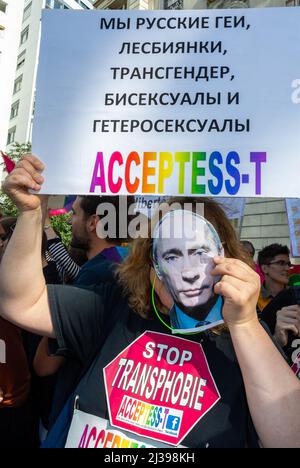 Paris, Frankreich, LGBT-Demonstration gegen die russische Verfolgung ...