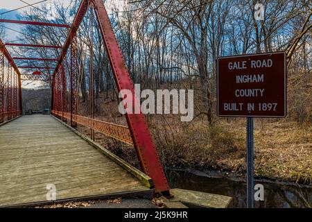 Die Gale Road Bridge, die einst den Grand River überspannt, befindet ...