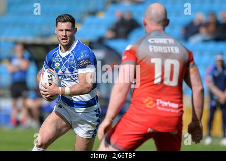 Halifax, England -24.. April 2022 - Tee Ritson von Barrow Raiders ...