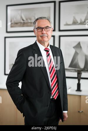 25. April 2022, Bayern, München: Prof. Dr. Markus Lerch, Ärztlicher ...