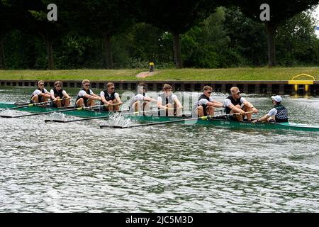 Tom TEWES Rudern, Präsentation Deutschland achter, am 9.. Juni 2022 in ...