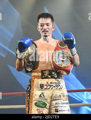 Reiya Abe vor dem vakanten WBO Asia Pacific Feather Title und Japanese ...