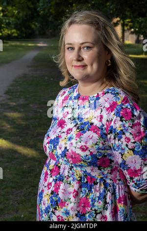 Schauspielerin und Schriftstellerin Philippa Dunne bekannt für The ...