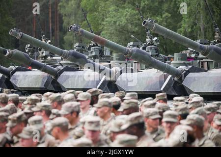 Bayern, Grafenwöhr: 13. Juli 2022, Panzer stehen auf dem Gelände der 1 ...