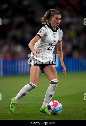 Jule Brand im Viertelfinale der UEFA Women's Euro 2025 im St. Jakob ...