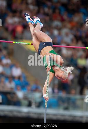 Ellie McCartney aus Nordirland tritt beim Polsprung-Finale der Frauen ...