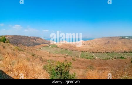 Aussichtspunkt mit Blick auf die antike Stätte von Hippos und den See ...