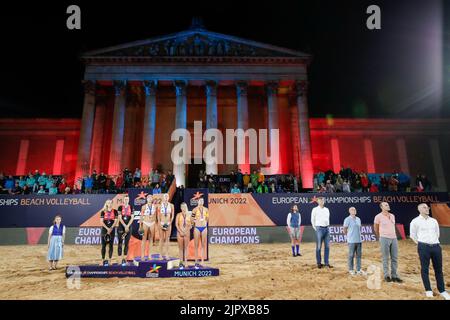MÜNCHEN, DEUTSCHLAND - 20. AUGUST: Nina Brunner aus der Schweiz, Tanja ...