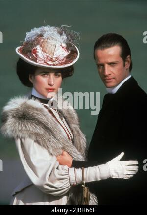 ANDIE MACDOWELL, Christopher Lambert, GREYSTOKE DIE LEGENDE VON TARZAN ...