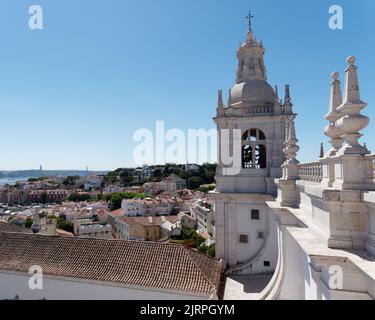 Blick vom Dach des Klosters São Vicente de Fora (Kloster St. Vincent ...
