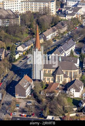 Luftaufnahme, Kirchturm-Sanierung der katholischen Kirche St. Regina, Rhynern, Hamm, Ruhrgebiet ...