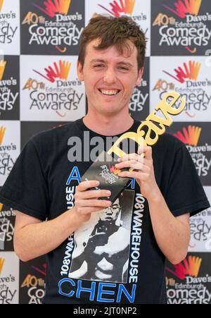 Sam Campbell Gewinner des Dave's Edinburgh Comedy Award 2022 beim Edinburgh Festival Fringe ...