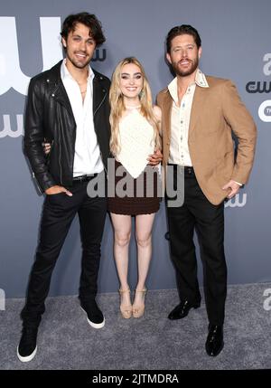 Drake Rodger und Meg Donnelly nehmen am CW Network 2022 im Vorfeld Teil ...