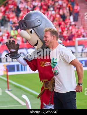 Ritter Keule, Maskottchen Union Berlin, Maskotten, im Spiel 1.FC UNION ...