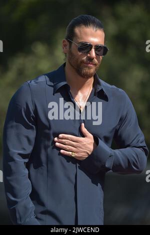 Der türkische Schauspieler Can Yaman bei den Internationalen ...