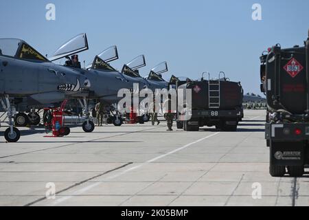 Der 124. Fighter Wing beherbergt Hawgsmoke 2022 im Gowen Field, Boise ...