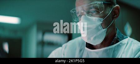 DIE ANTHRAX-ANGRIFFE, Clark Gregg als Dr. Bruce Ivins, 2022. © Netflix ...