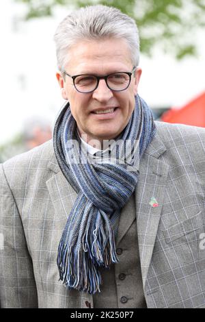 Bernd Schaefer ( Buergermeister Bergmann SPD ) Saskia Esken ...