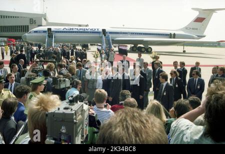 Bonn. Der Besuch des sowjetischen KPdSU-Führers Michael Gorbatscow mit ...