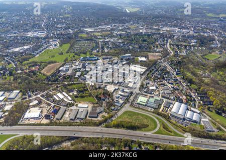 Luftaufnahme, Industriepark Liegnitzer Straße auf der Autobahn A44 ...