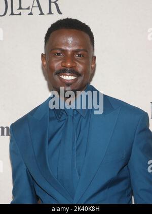 LOS ANGELES - SEP 28: Warren Burke bei der US-Premiere „Dead for A ...