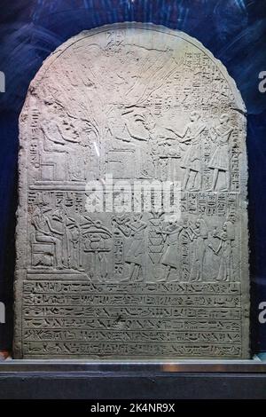 Kom Ombo, Assuan, Ägypten. 25. Februar 2022. Lächelnder ägyptischer ...