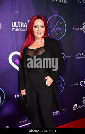 Julia Jasmin Rühle aka JJ,Julia Przybylski aka Julia (GNTM) und Micaela ...