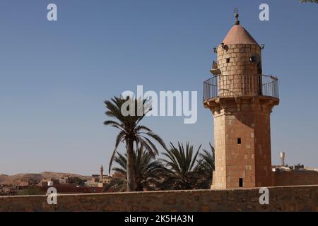 Yefren, Libyen. 8. Oktober 2022. Blick auf das Amazigh-Symbol Tifinagh ...