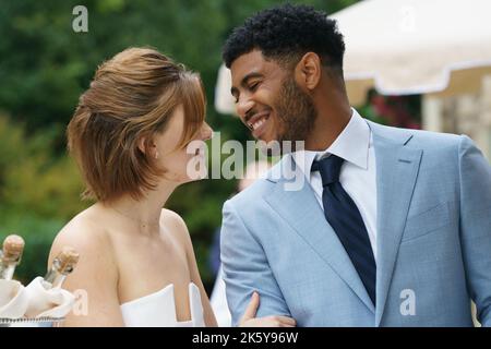 TELL ME LIES, von links: Branden Cook, Spencer House, Castle on a Cloud ...