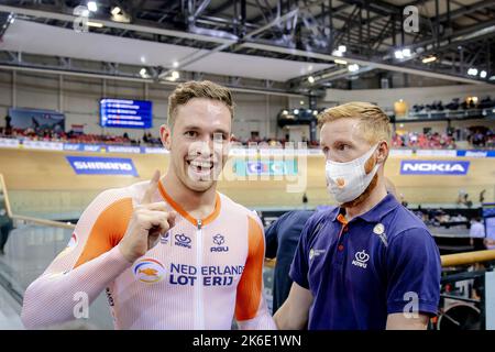 SAINT-QUENTIN-EN-YVELINES - Harrie Lavreysen hat sich am zweiten Tag ...