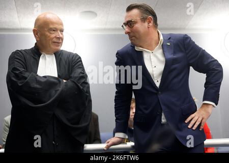 ROTTERDAM - 2022-10-14 09:30:42 ROTTERDAM - ehemaliger Ratsmann in Den ...