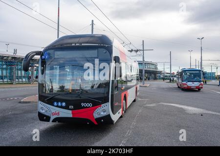 Tschechischer Obus auf der öffentlichen Ausstellung im Freien. Typ ...