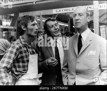 Inspektor Janot (Karl Lieffen) und Kommissar Bernard (Günther Neutze ...