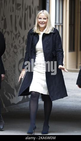 OSLO, Norwegen 20170316. Kronprinzessin Mette-Marit besucht das ...