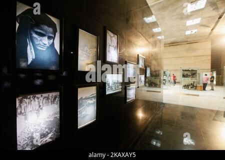Besucher, die am 28. März 2018 im Museum of Independence in Dhaka in ...