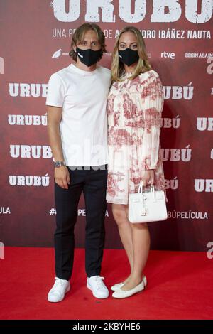 Luka Modric und Vanja Bosnic besuchen die Premiere von El Corazon De ...