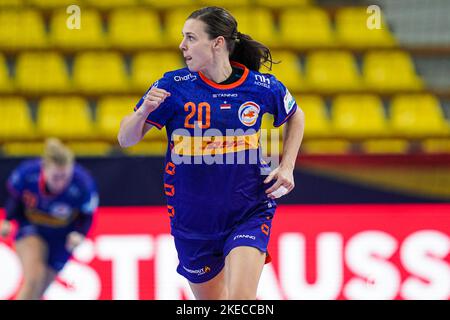 SKOPJE, MAZEDONIEN - 11. NOVEMBER: Inger Smits aus den Niederlanden ...