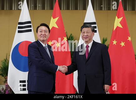 Der südkoreanische Präsident Yoon Suk Yeol nimmt am 17. März 2023 an einem japanisch ...