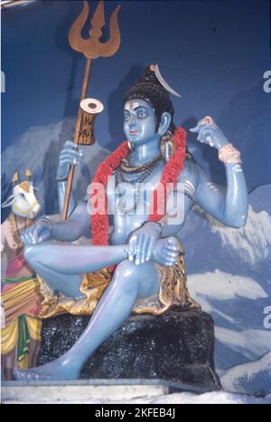 Lord Shiva:- ist bekannt als 'der Zerstörer' innerhalb der Trimurti ...