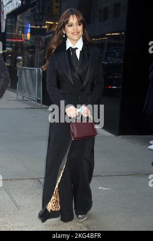 Jenna Ortega auf `Good Morning America`, um am Mittwoch über die neue ...