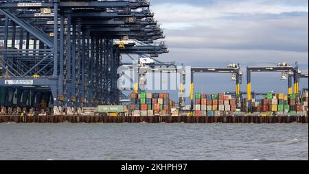 Felixstowe United Kingdom 22, November 2022 Containerschiff am ...